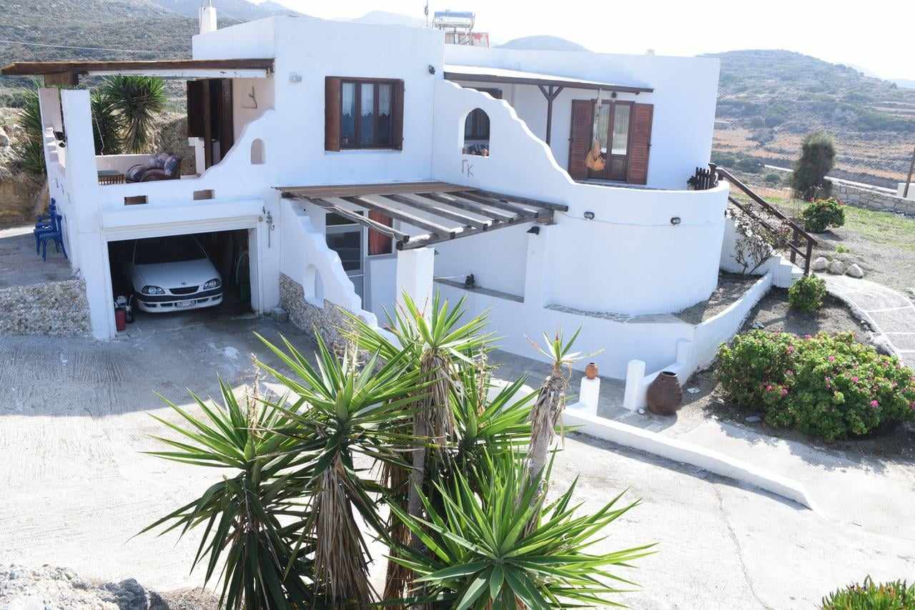 Μονοκατοικία 170 τ.μ. με θέα θάλασσα στο Ακρωτήρι Νάξου - naxosreal.estate